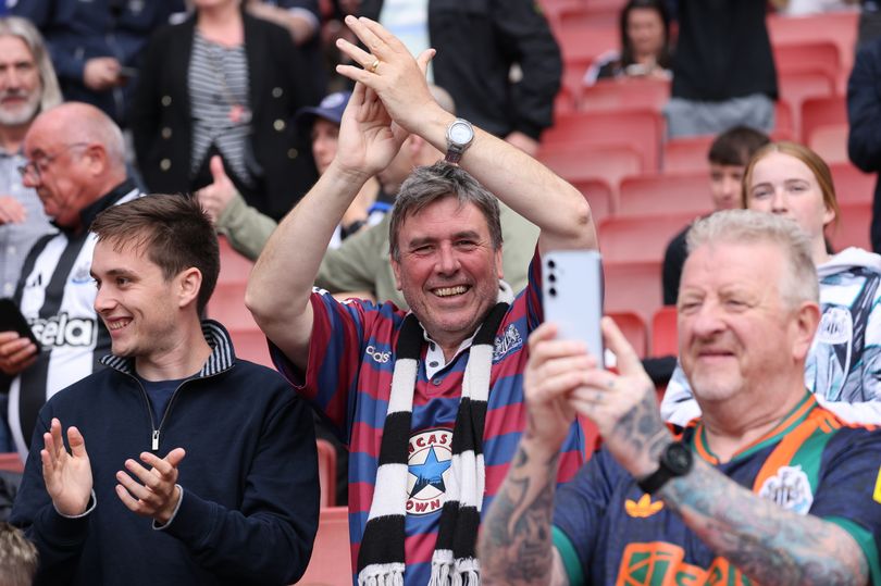 32 pictures of Newcastle United fans cheering on the Toon Army away at ...