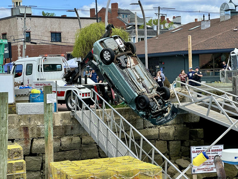 3 passengers rescued after car plunges into water at Mass. park