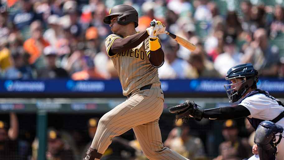 Padres Make Last Minute Change to Lineup Ahead of Sunday’s Game