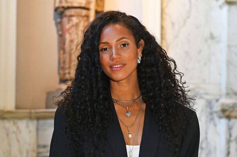 BBC Countryfile's Vick Hope 'collapsed' and 'unable to move' in candid ...