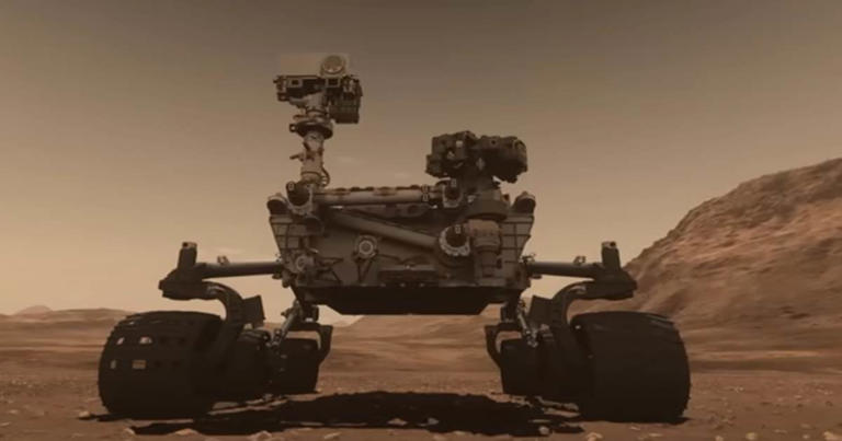 NASA’s Curiosity Rover Captures ‘Well-Preserved’ Honey and Waffle ...