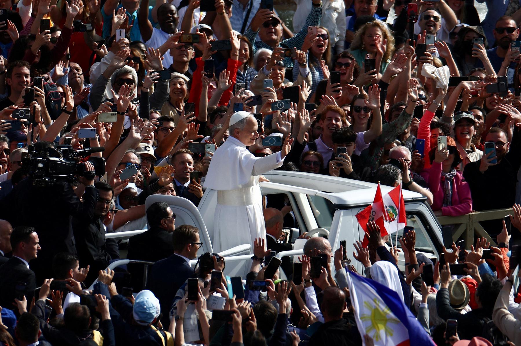 Neuer Papst will „einen gerechten Frieden“