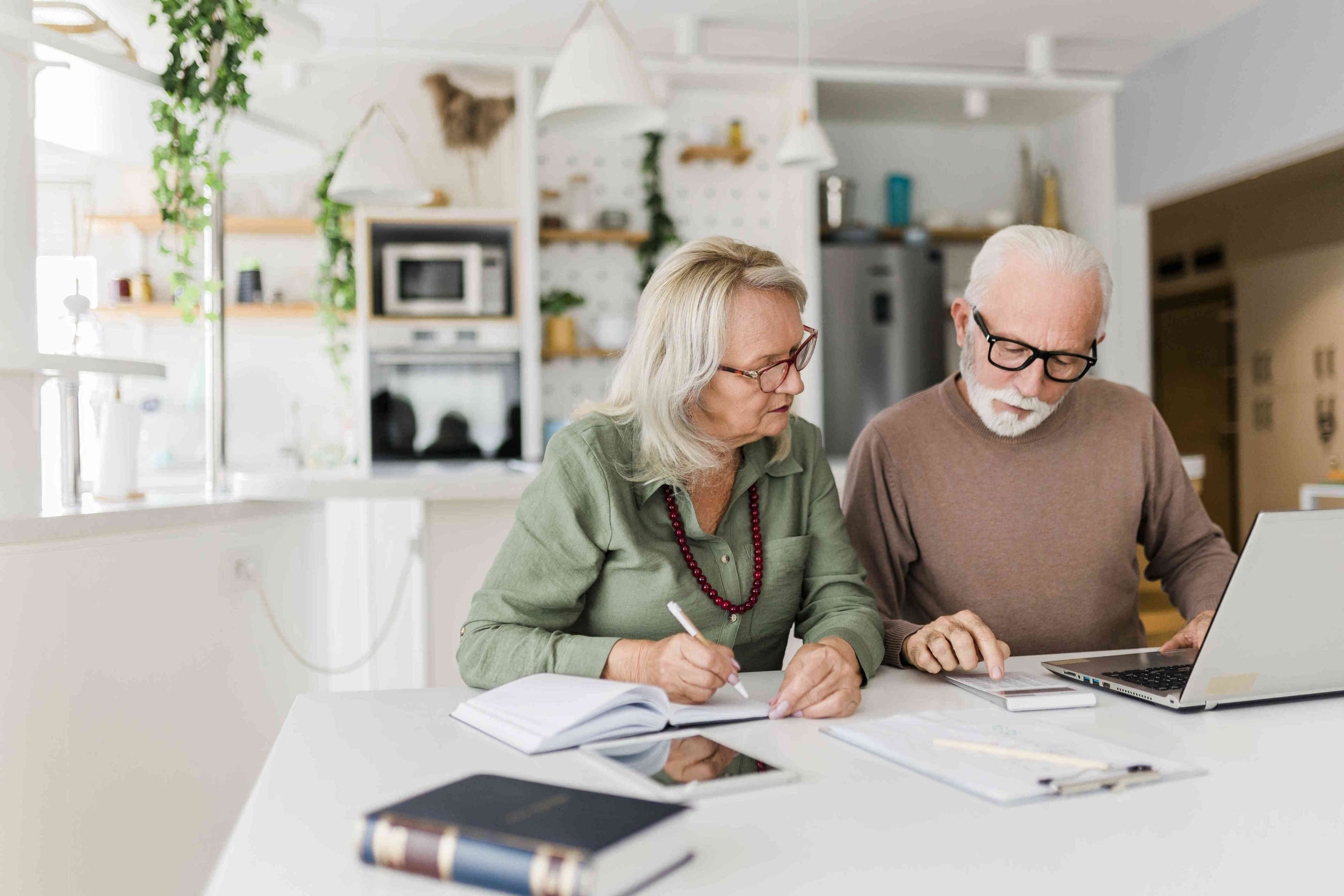 Approaching Retirement With Little Savings? Here’s How to Make It Work
