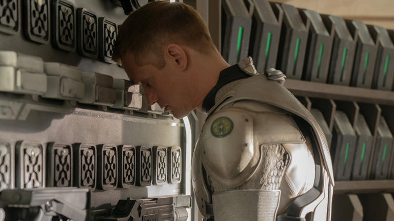 Murderbot Pulls Off The One Thing Dexter And Hannibal Failed To Do