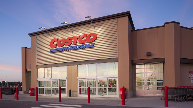 9 Costco Shopping Red Flags You Should Never Ignore