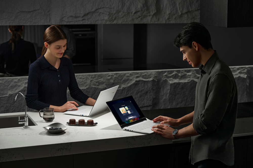 Acer’s Swift Edge 14 AI Laptop Weighs Less Than 1kg and Packs a 3K OLED ...