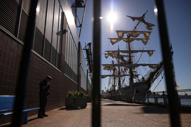 Brooklyn Bridge ship crash latest: Mexican navy cadet, 20, confirmed as ...