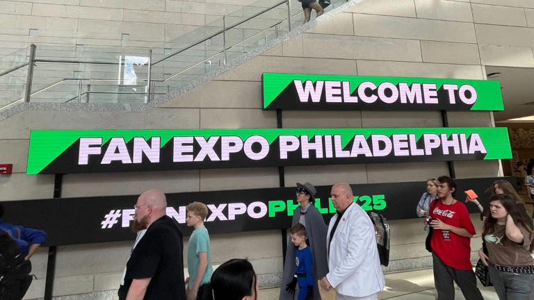 Thousands flock to Philly Fan Expo as cosplay and pop culture take over ...