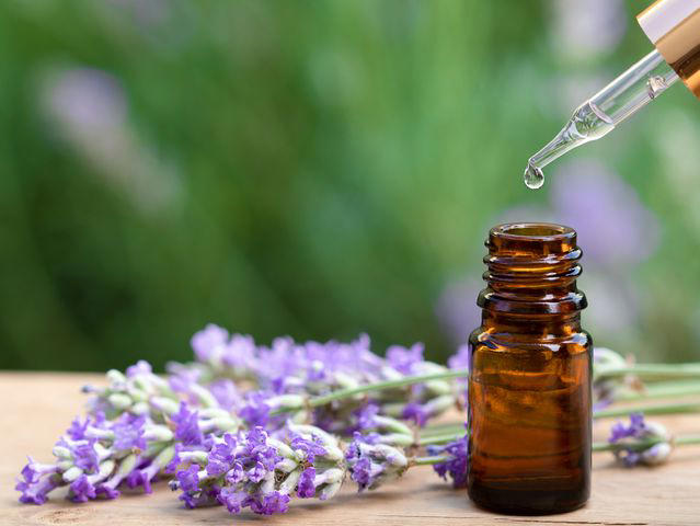 9 Game-Changing Uses for Essential Oils to Freshen Up Your Cleaning Routine