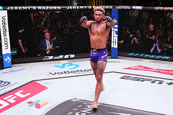 Michael Morales Details Main Event Nerves, Desire to Fight at Noche UFC