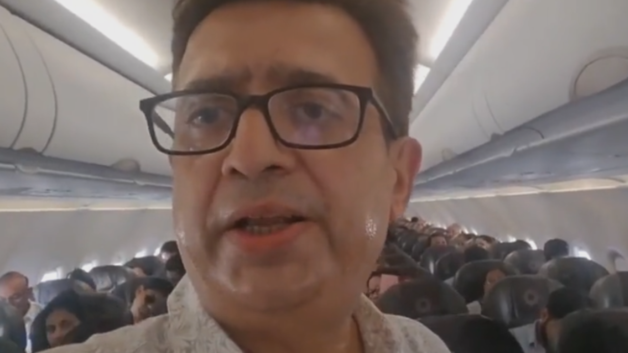 No AC Inside Flight: Air India Passengers Seen Sweating In Delhi Heat ...