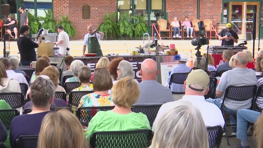 ‘Let’s Get Cooking’ classes return to Charleston’s Capitol Market