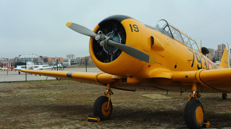 Why Is The North American T-6 Texan Called The 'Pilot Maker?'