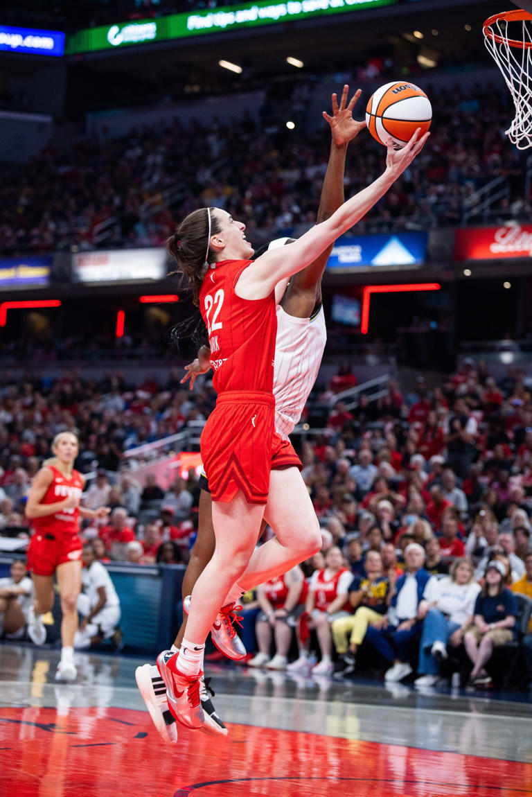 LOOK: Caitlin Clark before his season debut and other pictures of the ...