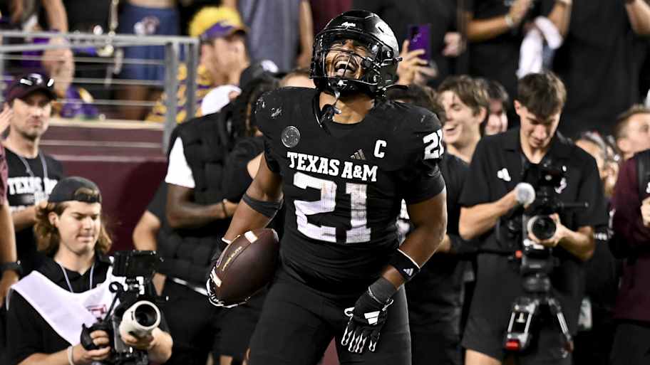 Texas A&M Star Linebacker Named To NFL Draft Watchlist