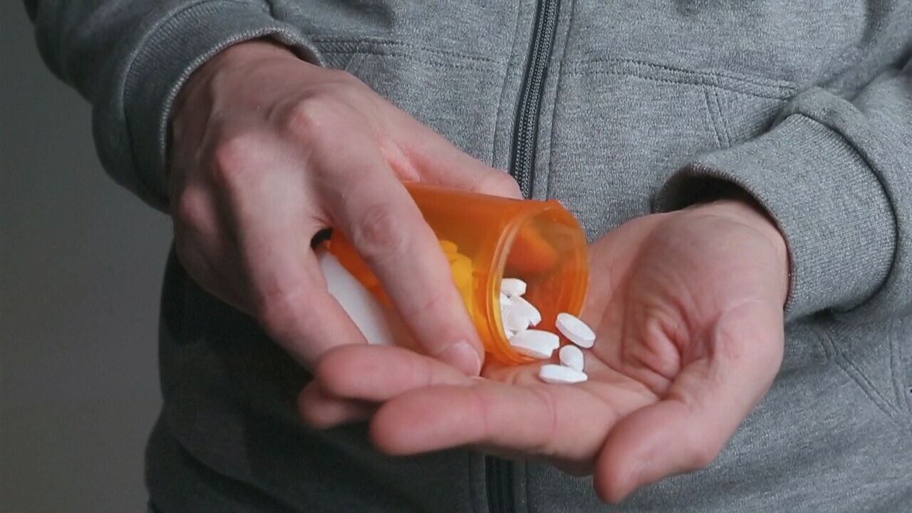 Area pharmacist accused of stealing more than 32K pills over 2 years