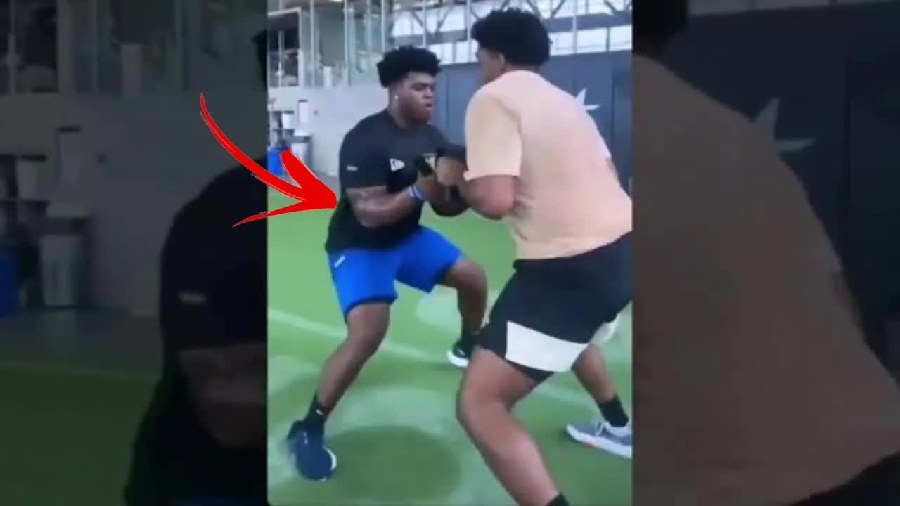 #Cowboys Tyler Smith Working On Keeping His Elbows Down Inside...