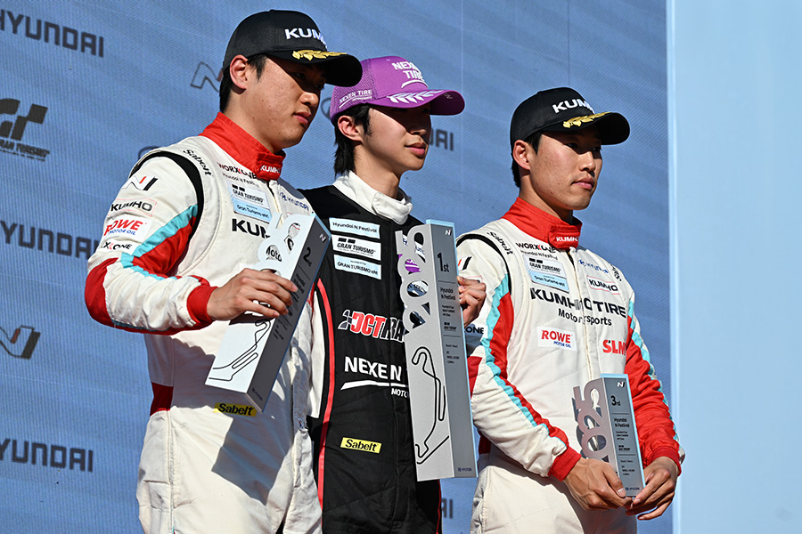 DCT 레이싱 김규민, 현대 N 페스티벌 개막전 eN1 클래스 개막전 레이스 2 포디엄 정상