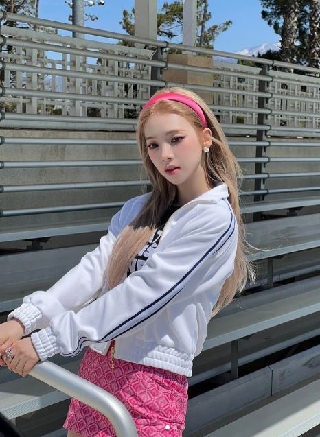 카리나·SM ‘숫자 점퍼 SNS 논란’에 공식 사과