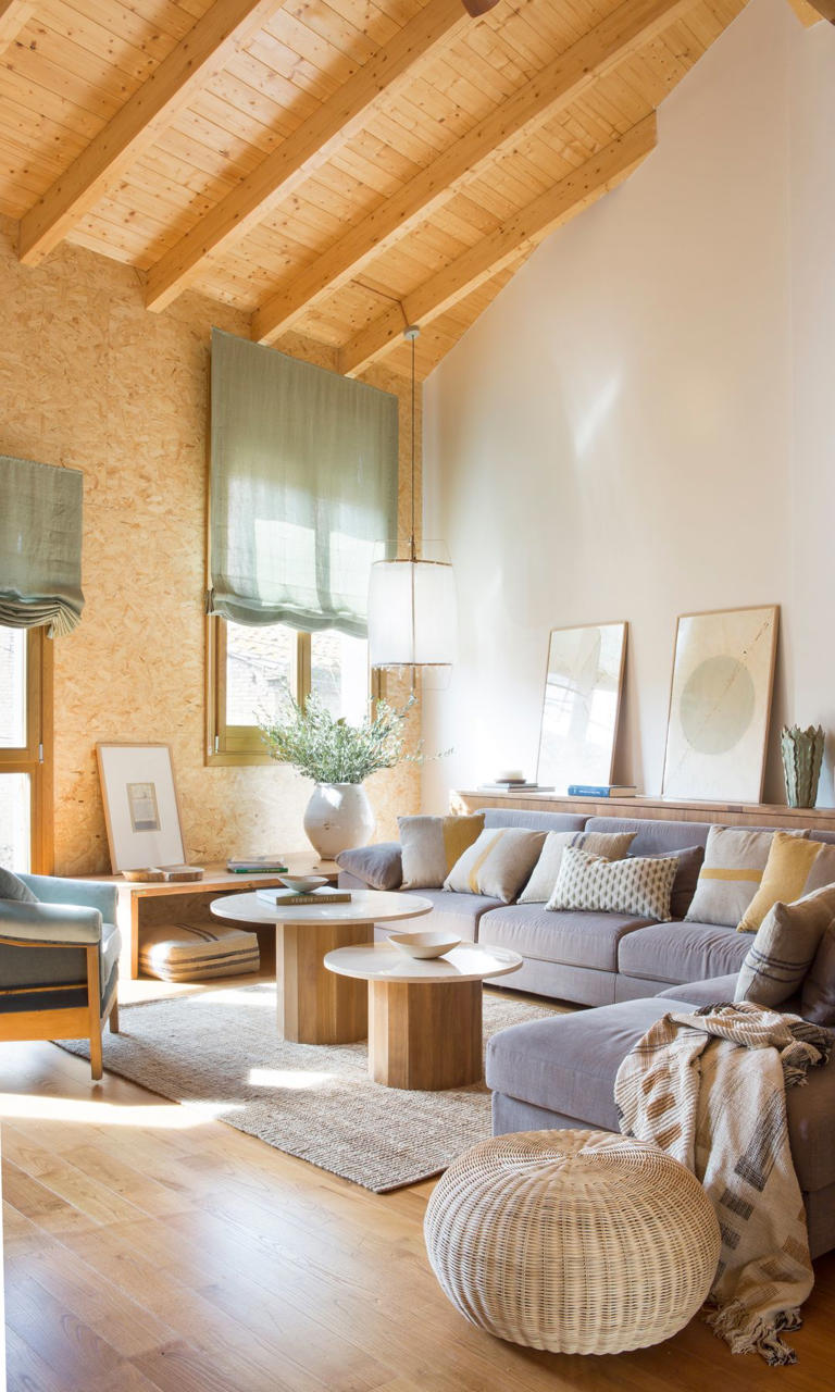 Más allá de las vigas vistas: cómo los techos de madera transforman tu ...