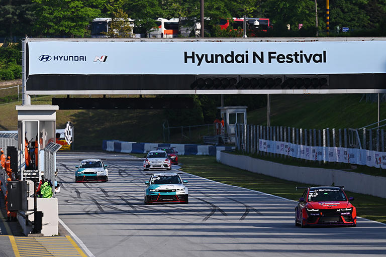 DCT 레이싱 김규민, 현대 N 페스티벌 개막전 eN1 클래스 개막전 레이스 2 포디엄 정상