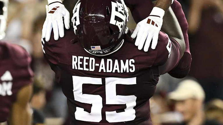 Texas A&M Guard Named to PFF’s Top Offensive Linemen List
