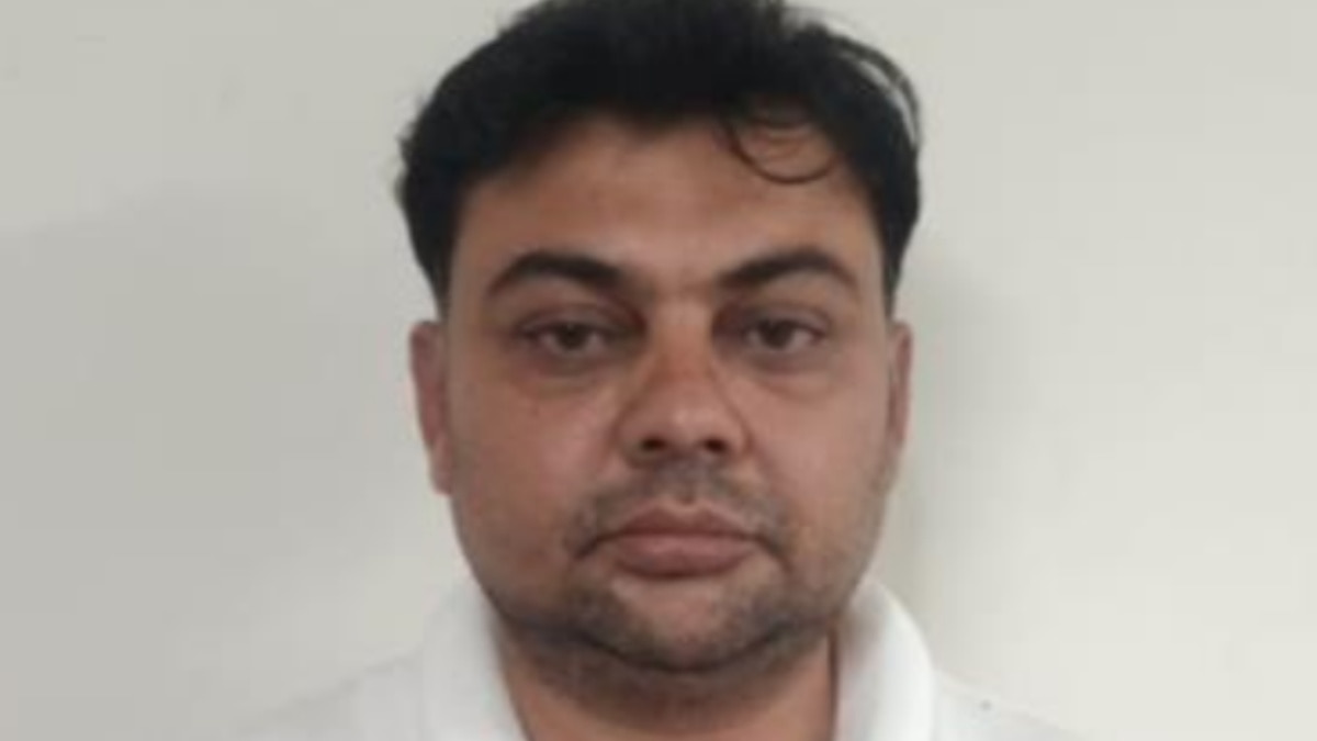 UP Man Arrested For 'Spying' For Pakistan, Supplied Money And SIM Cards ...