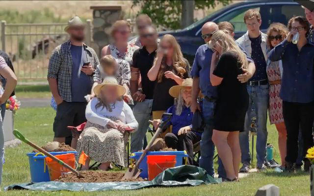 “Sister Wives” Gives an Inside Look at Late Garrison Brown's Emotional ...