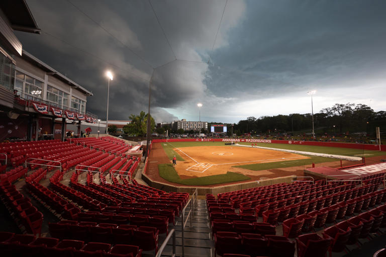 Oklahoma State softball season snuffed out by Arkansas in NCAA regional ...