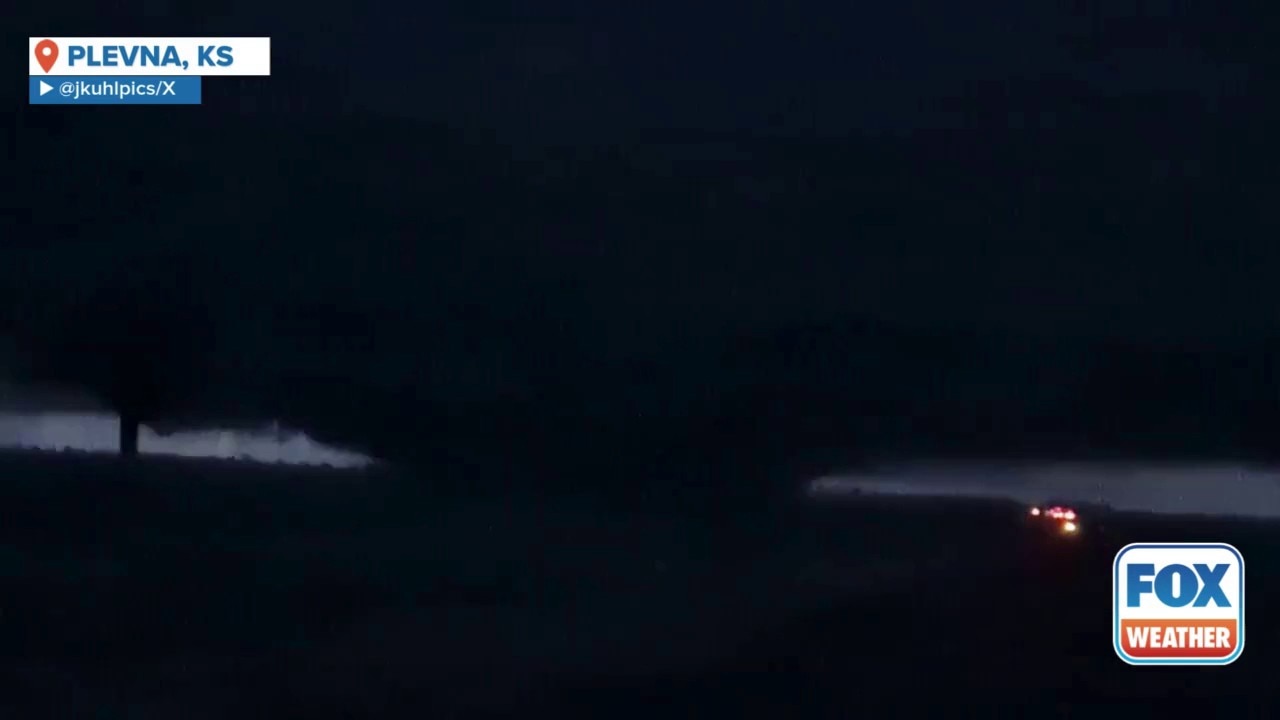 Watch: Massive wedge tornado approaches Plevna, Kansas