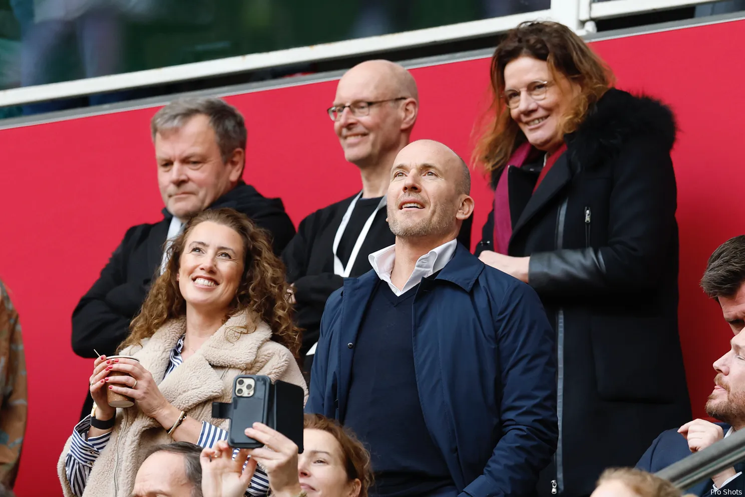 Driessen laat geen spaan heel van Kroes: 'Reikt fans hand hoe zij de ...