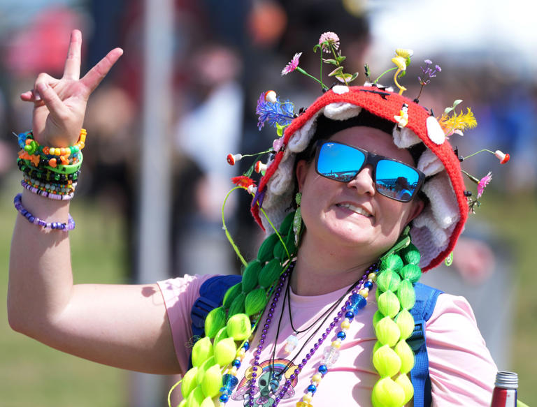 'Happy for the sunshine': Daytona's Welcome to Rockville rolled despite ...