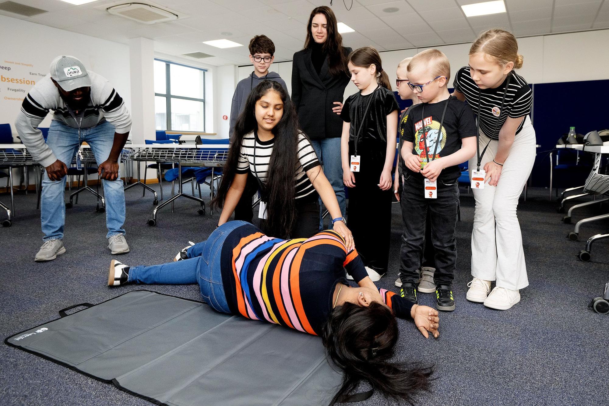 Mini medics training at Amazon’s fulfilment centre in Rugby