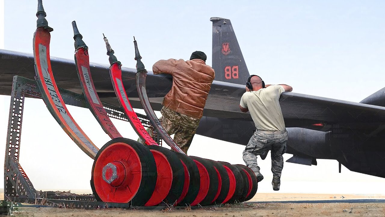 Methods employed by the US to safely land U-2 aircraft following a spy ...
