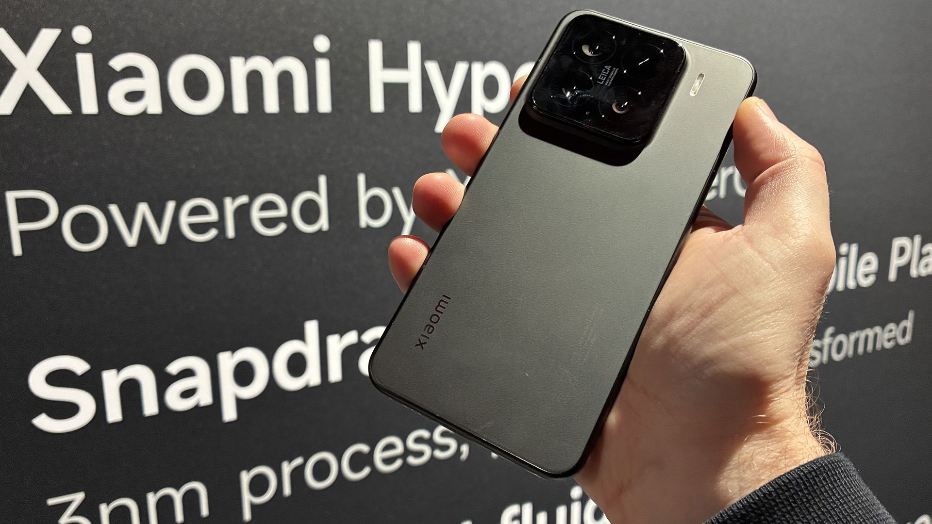 Xiaomi follows Apple and Google with ambitious phone hardware – look ...