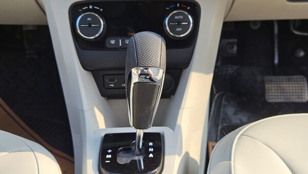 Sceptical about taking your AMT car on hills. Follow these techniques ...