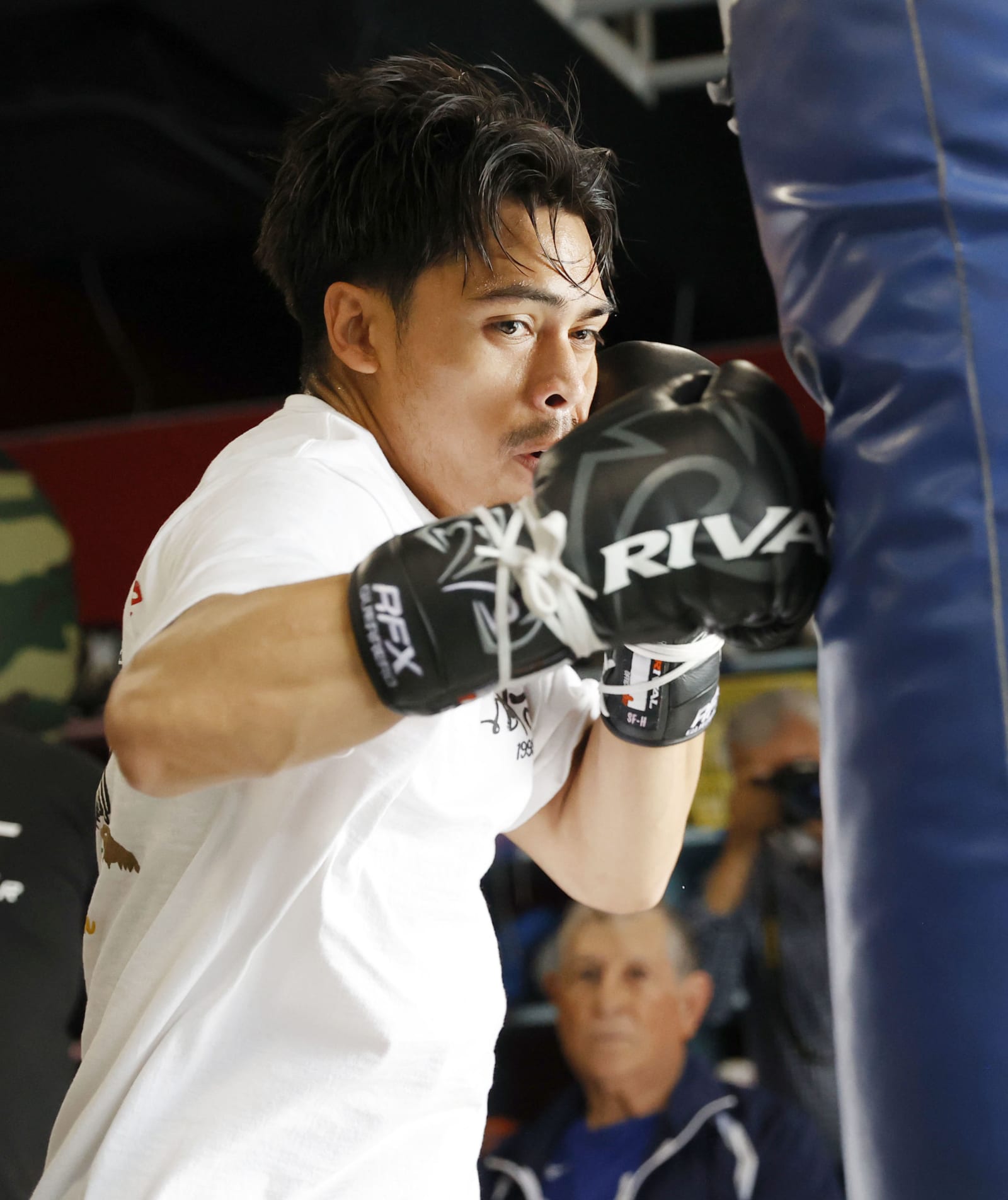 IBF王者、亀田戦に自信 レオ「自分の力出すだけ」