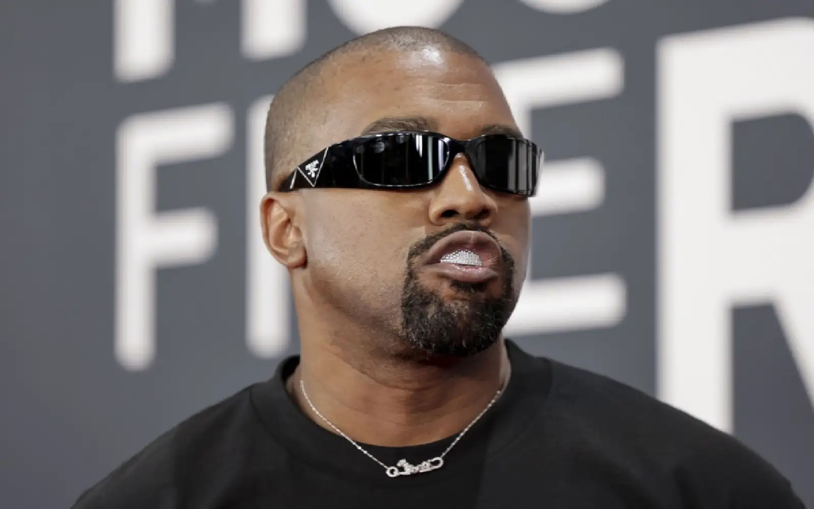 Pressure mounts on UK govt to ban Kanye West after festival backlash
