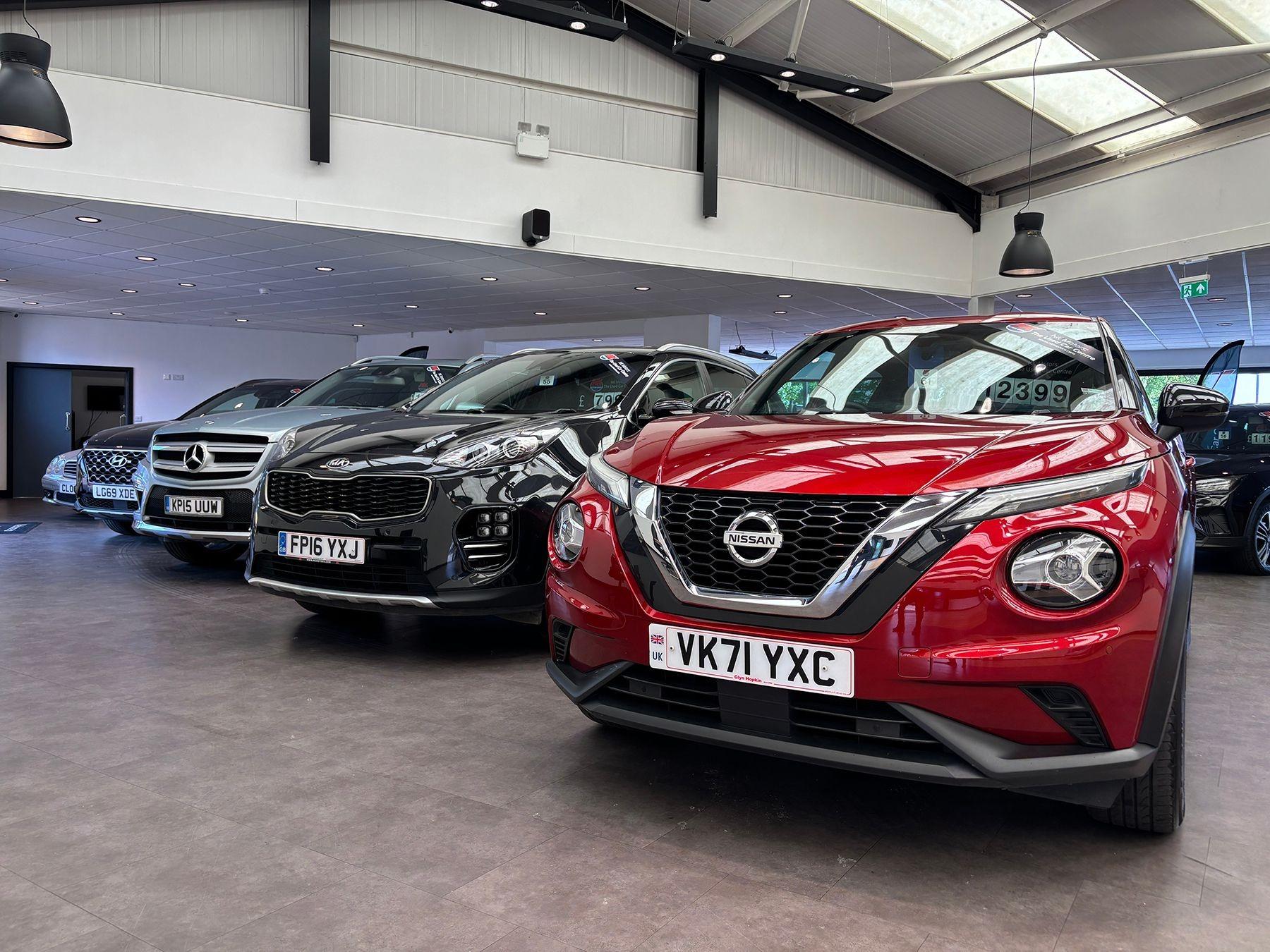 Derbyshire car showroom fuelled by incredible first month