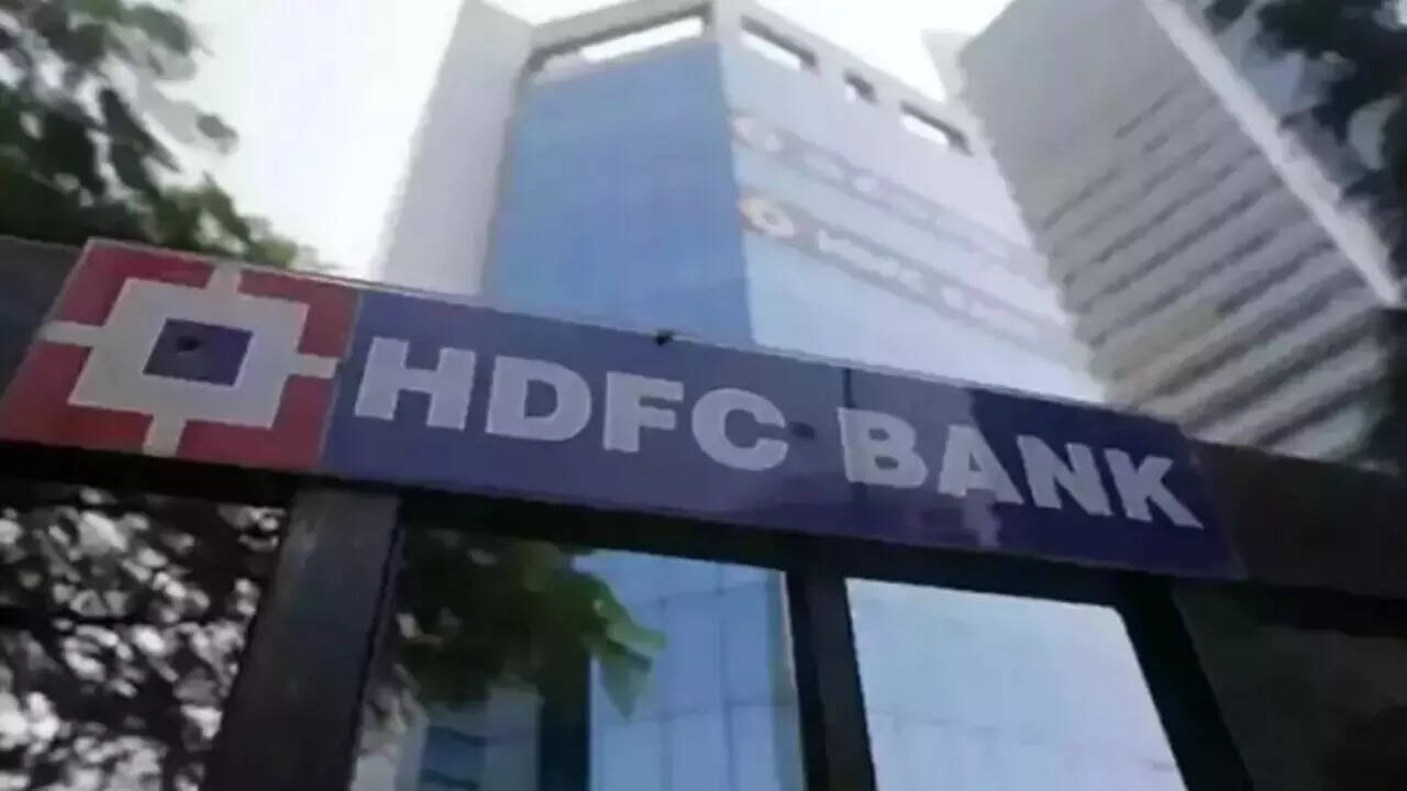 HDFC Bank Launches Industry-First Tool to Track Capital Gains Across ...