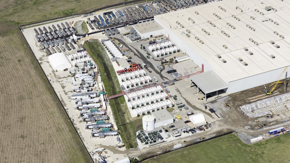 Elon Musk brought ‘the world’s biggest supercomputer’ to Memphis ...