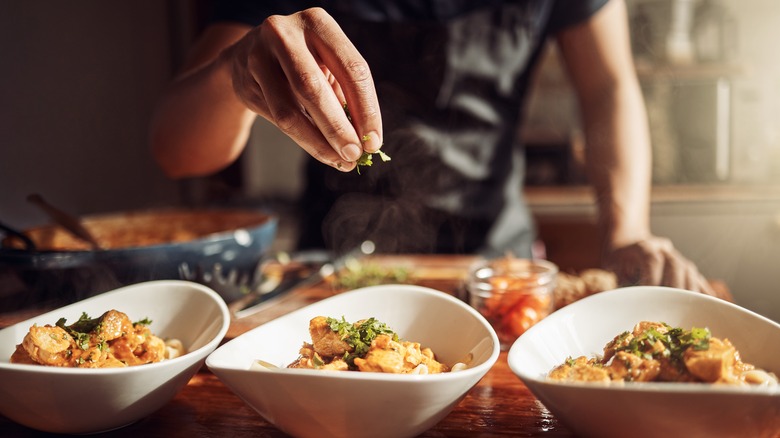 12 Restaurant Meal Prep Hacks You Can Use At Home