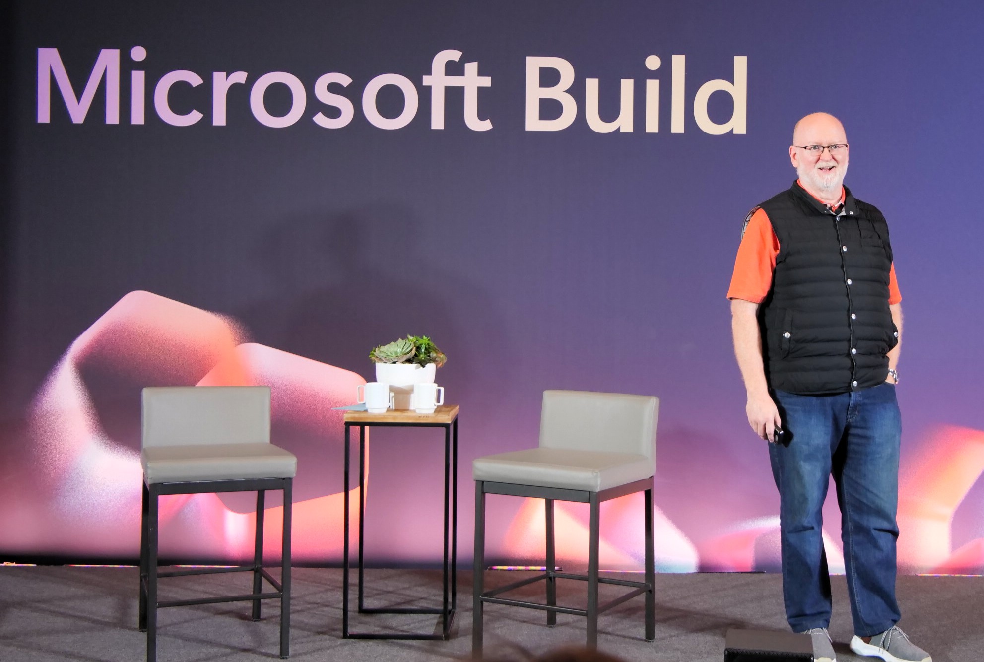 What AI can learn from the browser wars: Microsoft CTO calls for open ...