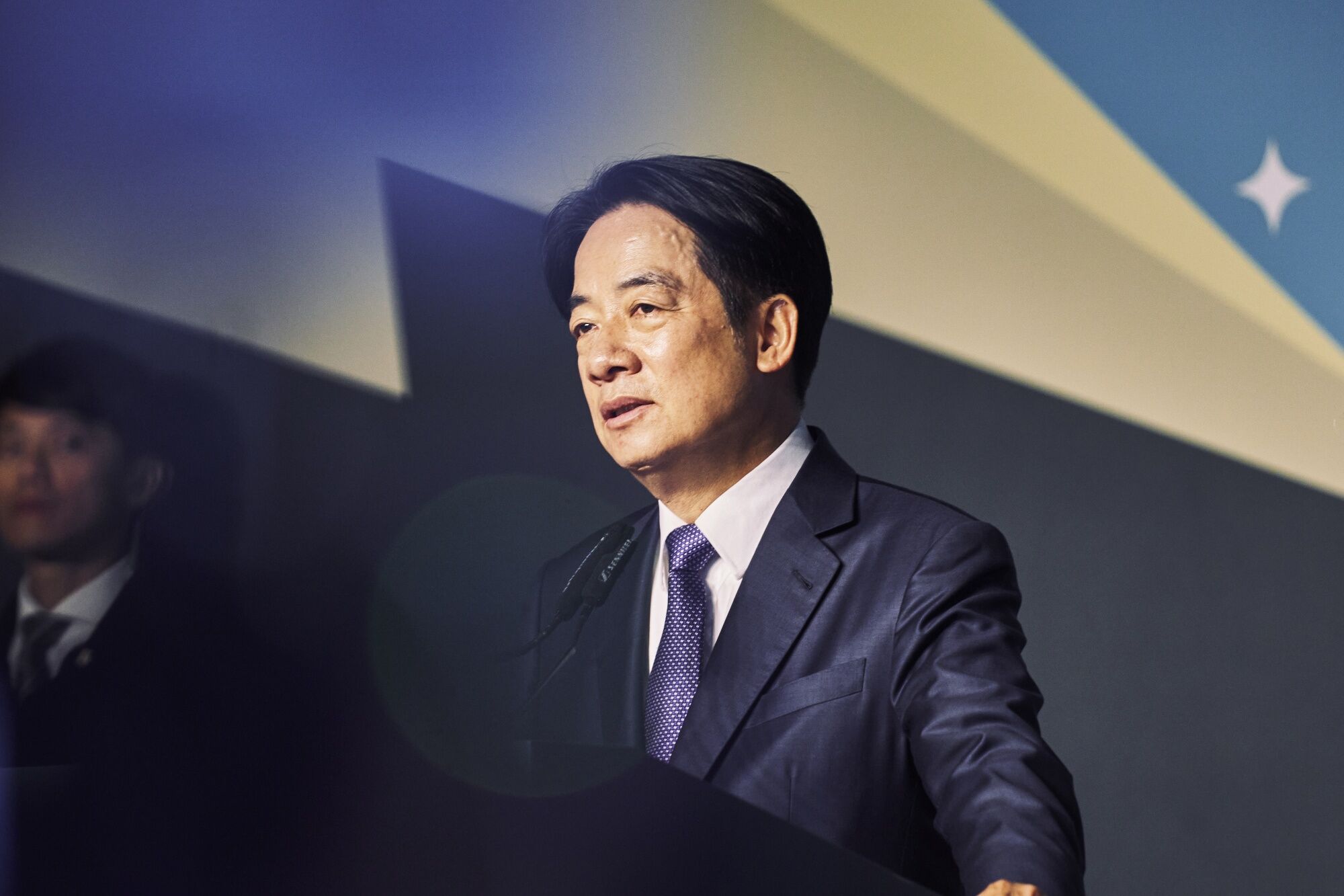 Taiwan’s Lai Toughens China Stance, Stoking Debate on Democracy