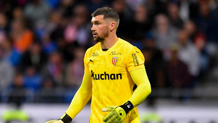 RC Lens mercato : L'avenir de Mathew Ryan en doute