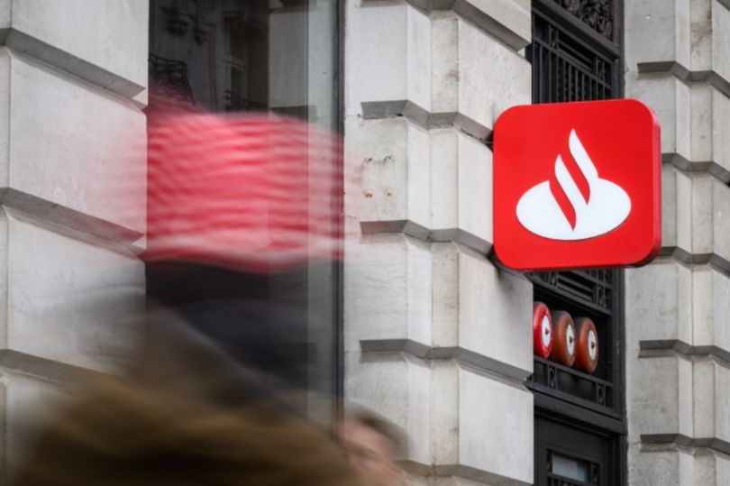 Santander issues update to 14 million 'active' customers after making ...
