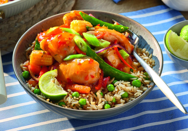 Joe Wicks shows us how to make budget-friendly meals that everyone will ...