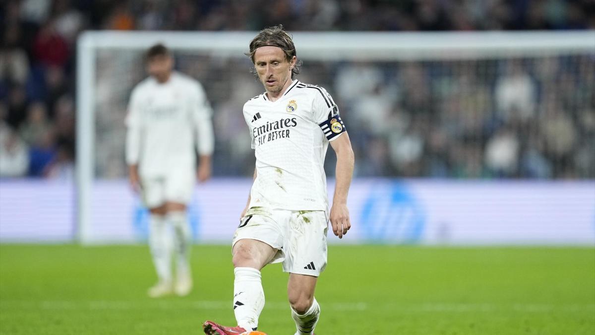 Xabi Alonso ha pedido al Real Madrid que renueve a Modric: ¿es posible ...