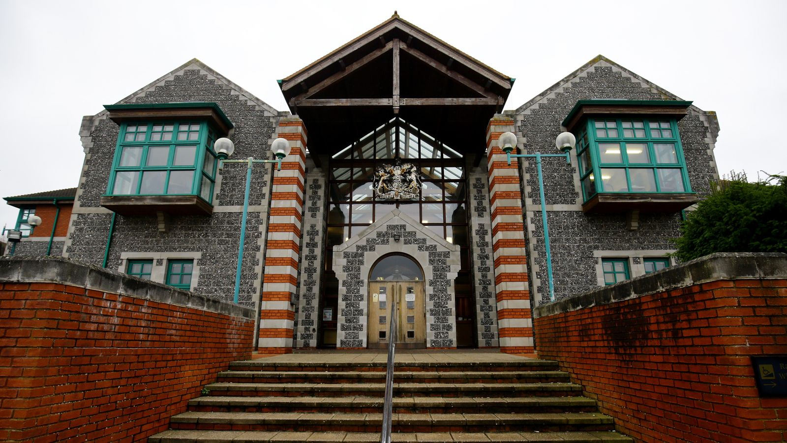 Palestinian who allegedly posted antisemitic comments admits trying to ...