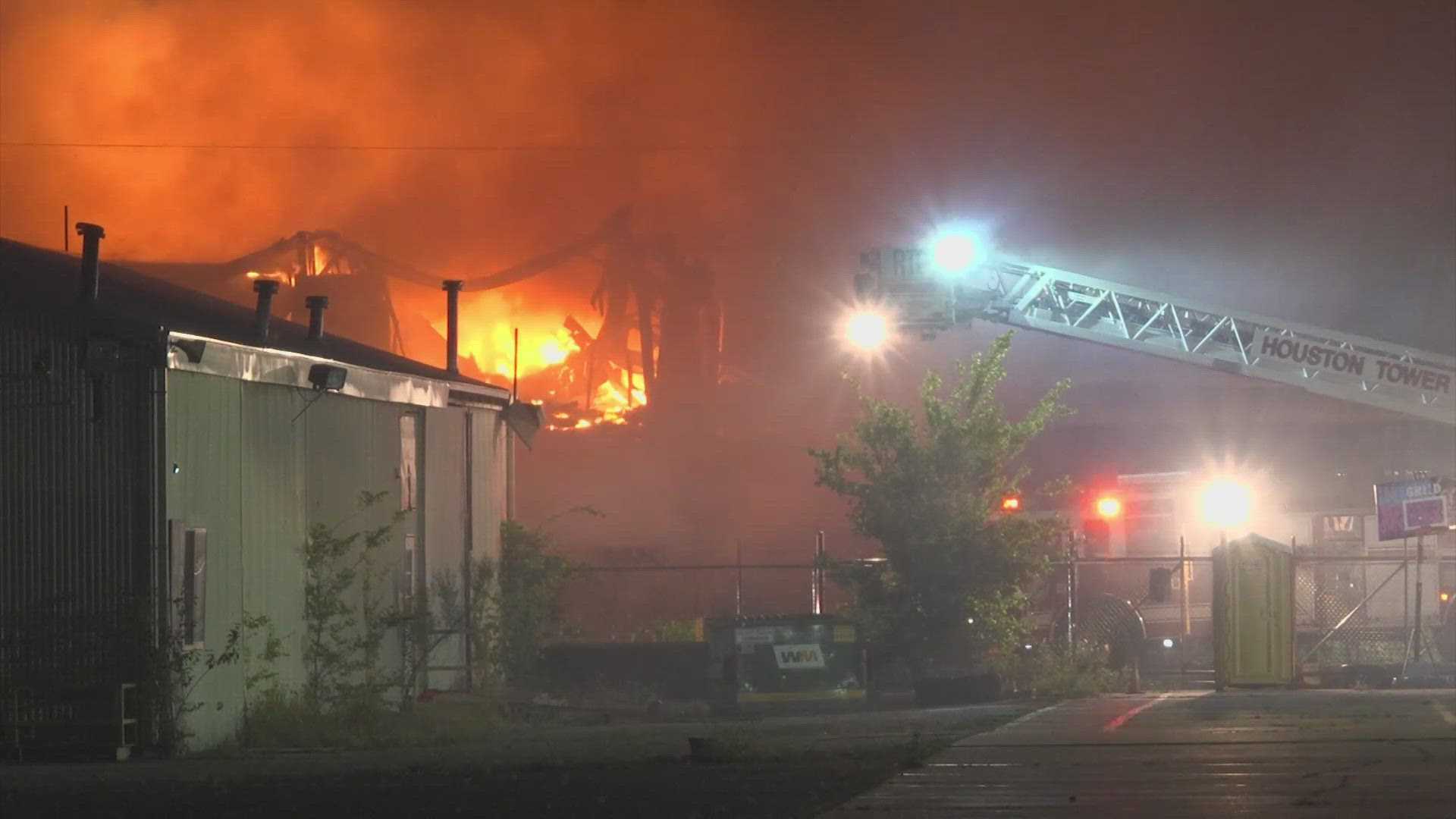 Breaking: Fire crews battling warehouse fire near downtown Houston